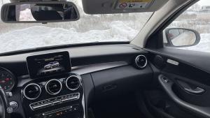 White Mercedes-Benz c-220 2017 in Vilnius, with an engine capacity of 2.14 L and mileage of 227 thousand km for 9400 €, photo 20 on AUTOMOTO.COM.LV