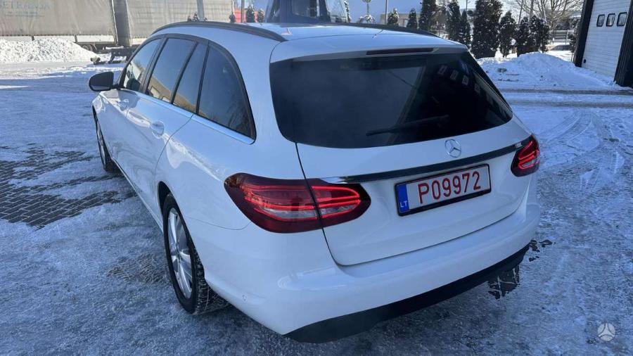 Balts Mercedes-Benz c-220 2017 Marijampole, ar dzinēja tilpumu 2.14 L un nobraukumu 299 tūkst. km par 10900 €, foto 10 vietnē AUTOMOTO.COM.LV