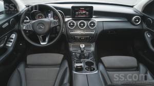 Balts Mercedes-Benz c-220 2017 Rīga, ar dzinēja tilpumu 2.20 L un nobraukumu 294 tūkst. km par 10500 €, foto 11 vietnē AUTOMOTO.COM.LV
