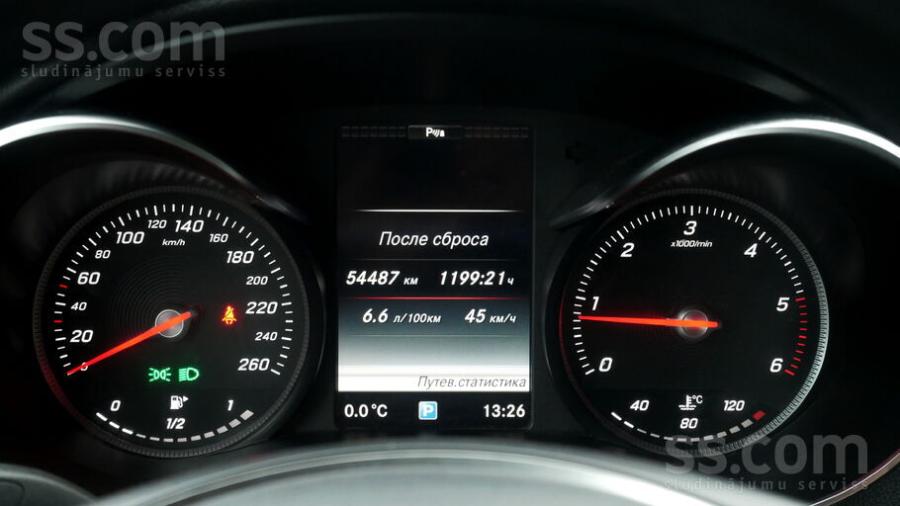 Balts Mercedes-Benz c-220 2017 Rīga, ar dzinēja tilpumu 2.20 L un nobraukumu 294 tūkst. km par 10500 €, foto 18 vietnē AUTOMOTO.COM.LV