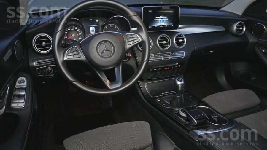 Balts Mercedes-Benz c-220 2017 Rīga, ar dzinēja tilpumu 2.20 L un nobraukumu 294 tūkst. km par 10500 €, foto 20 vietnē AUTOMOTO.COM.LV