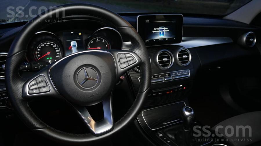 Balts Mercedes-Benz c-220 2017 Rīga, ar dzinēja tilpumu 2.20 L un nobraukumu 294 tūkst. km par 10500 €, foto 26 vietnē AUTOMOTO.COM.LV
