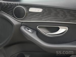 Белый Мерседес Ц 220 2017 в Рига, объемом двигателя 2.20 л и пробегом 294 тыс. км за 9500 €, фото 25 на AUTOMOTO.COM.LV