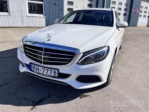 Balts Mercedes-Benz c-220 2018 Rīga, ar dzinēja tilpumu 2.20 L un nobraukumu 299 tūkst. km par 11900 €, foto 3 vietnē AUTOMOTO.COM.LV