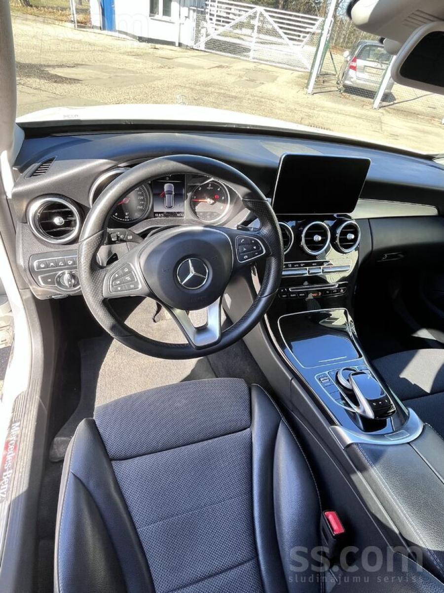 Balts Mercedes-Benz c-220 2018 Rīga, ar dzinēja tilpumu 2.20 L un nobraukumu 299 tūkst. km par 11900 €, foto 9 vietnē AUTOMOTO.COM.LV