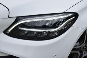 White Mercedes-Benz c-220 2019 in Vilnius, with an engine capacity of 1.95 L and mileage of 262 thousand km for 13000 €, photo 25 on AUTOMOTO.COM.LV