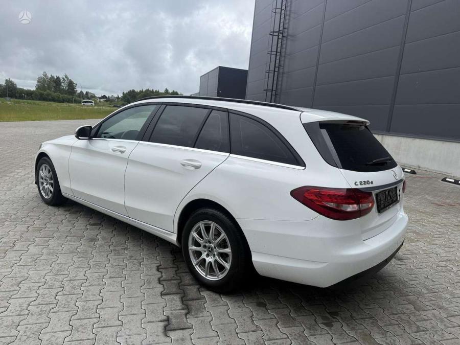 Balts Mercedes-Benz c-220 2019 Šauļi, ar dzinēja tilpumu 1.95 L un nobraukumu 270 tūkst. km par 9700 €, foto 8 vietnē AUTOMOTO.COM.LV