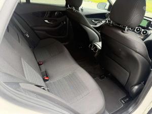 Balts Mercedes-Benz c-220 2019 Šauļi, ar dzinēja tilpumu 1.95 L un nobraukumu 270 tūkst. km par 9700 €, foto 18 vietnē AUTOMOTO.COM.LV