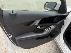 Balts Mercedes-Benz c-220 2019 Šauļi, ar dzinēja tilpumu 1.95 L un nobraukumu 270 tūkst. km par 9700 €, foto 21 vietnē AUTOMOTO.COM.LV