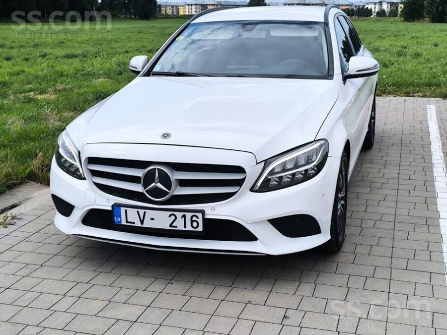 Balts Mercedes-Benz c-220 2019 Rīga, ar dzinēja tilpumu 2.00 L un nobraukumu 275 tūkst. km par 11200 €, foto 4 vietnē AUTOMOTO.COM.LV