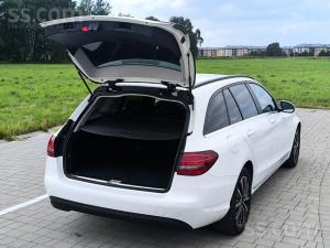Balts Mercedes-Benz c-220 2019 Rīga, ar dzinēja tilpumu 2.00 L un nobraukumu 275 tūkst. km par 11200 €, foto 7 vietnē AUTOMOTO.COM.LV