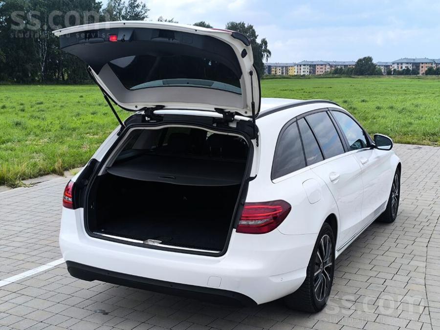 Balts Mercedes-Benz c-220 2019 Rīga, ar dzinēja tilpumu 2.00 L un nobraukumu 275 tūkst. km par 11200 €, foto 7 vietnē AUTOMOTO.COM.LV