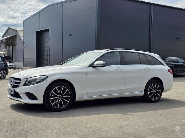 Balts Mercedes-Benz c-220 2019 Tauragė, ar dzinēja tilpumu 2.14 L un nobraukumu 319 tūkst. km par 10900 €, foto 3 vietnē AUTOMOTO.COM.LV