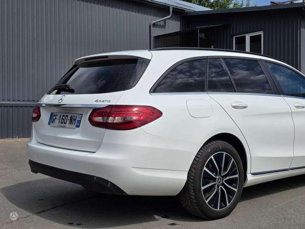 Balts Mercedes-Benz c-220 2019 Tauragė, ar dzinēja tilpumu 2.14 L un nobraukumu 319 tūkst. km par 10900 €, foto 8 vietnē AUTOMOTO.COM.LV