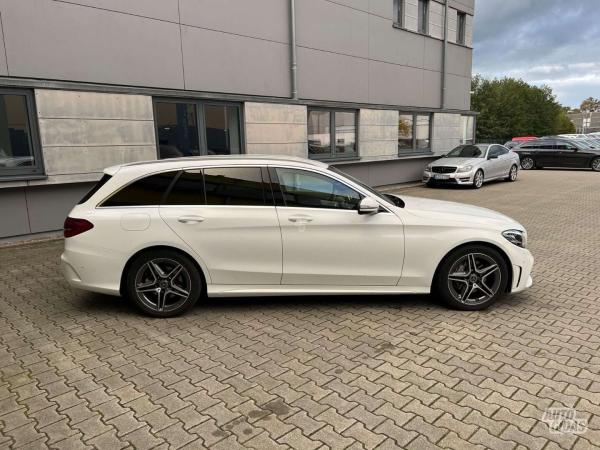 White Mercedes-Benz c-220 2020 in Kaunas, with an engine capacity of 2.00 L and mileage of 88 thousand km for 33209 €, photo 7 on AUTOMOTO.COM.LV