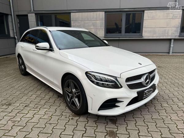 White Mercedes-Benz c-220 2020 in Kaunas, with an engine capacity of 2.00 L and mileage of 88 thousand km for 33209 €, photo 8 on AUTOMOTO.COM.LV