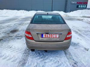 Yellow Mercedes-Benz c-220 2010 in Kaunas, with an engine capacity of 2.20 L and mileage of 310 thousand km for 3750 €, photo 4 on AUTOMOTO.COM.LV