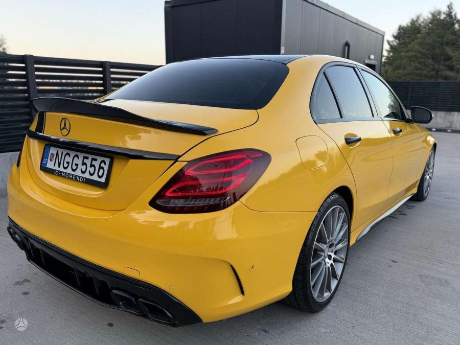 Yellow Mercedes-Benz c-220 2014 in Vilnius, with an engine capacity of 2.14 L and mileage of 300 thousand km for 11999 €, photo 7 on AUTOMOTO.COM.LV