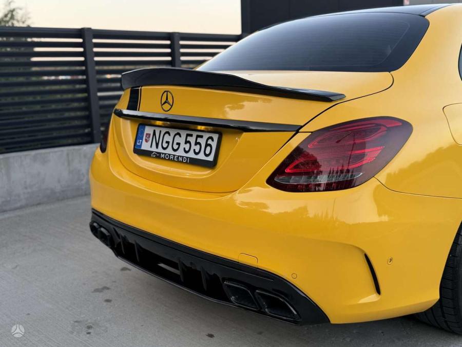 Yellow Mercedes-Benz c-220 2014 in Vilnius, with an engine capacity of 2.14 L and mileage of 300 thousand km for 11999 €, photo 15 on AUTOMOTO.COM.LV