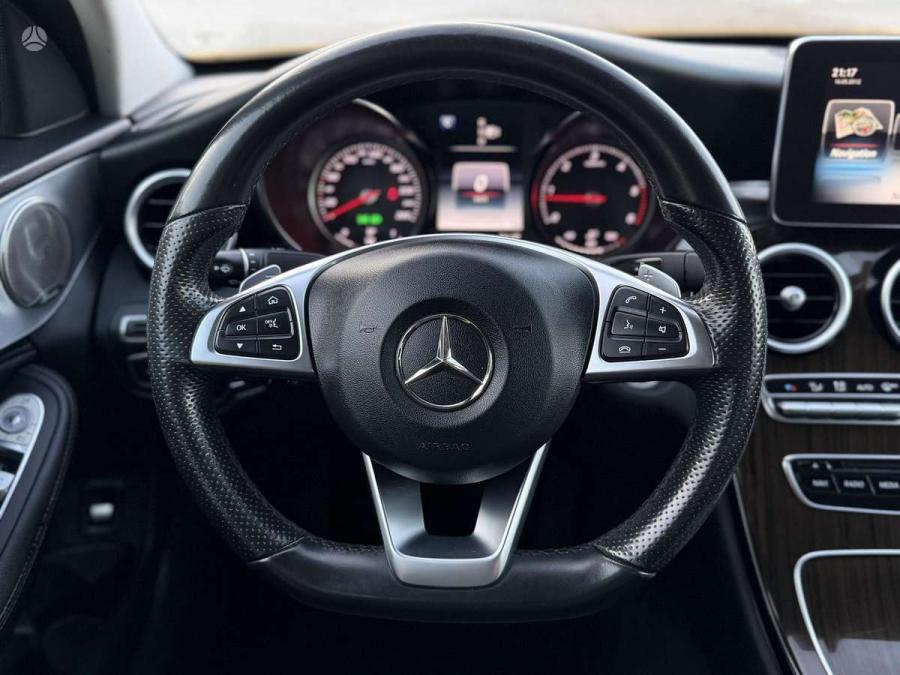 Yellow Mercedes-Benz c-220 2014 in Vilnius, with an engine capacity of 2.14 L and mileage of 300 thousand km for 11999 €, photo 22 on AUTOMOTO.COM.LV