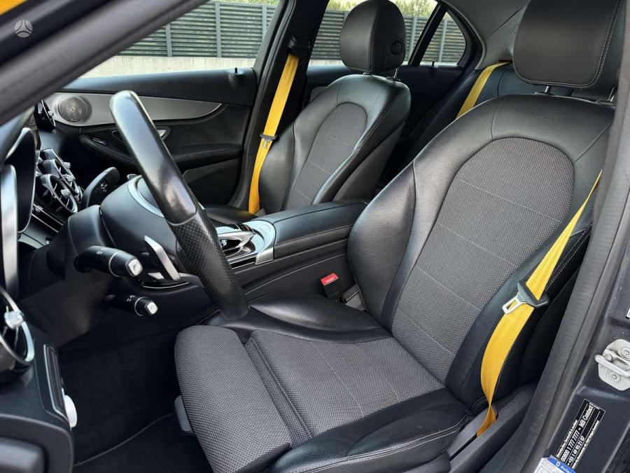 Yellow Mercedes-Benz c-220 2014 in Vilnius, with an engine capacity of 2.14 L and mileage of 300 thousand km for 11999 €, photo 24 on AUTOMOTO.COM.LV