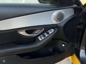 Yellow Mercedes-Benz c-220 2014 in Vilnius, with an engine capacity of 2.14 L and mileage of 300 thousand km for 11999 €, photo 26 on AUTOMOTO.COM.LV