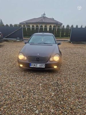 Black Mercedes-Benz c-230 2001 in Vilnius, with an engine capacity of 0.00 L and mileage of 19 thousand km for 1350 €, photo  on AUTOMOTO.COM.LV