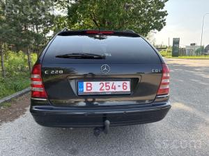 Melns Mercedes-Benz c-230 2006 Ogre, ar dzinēja tilpumu 2.20 L un nobraukumu 0 tūkst. km par 3500 €, foto 6 vietnē AUTOMOTO.COM.LV
