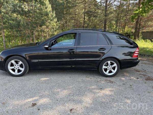 Melns Mercedes-Benz c-230 2006 Ogre, ar dzinēja tilpumu 2.20 L un nobraukumu 0 tūkst. km par 3500 €, foto 8 vietnē AUTOMOTO.COM.LV