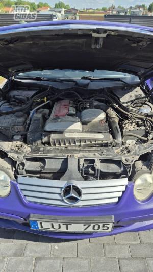 Blue Mercedes-Benz c-230 2001 in Siauliai, with an engine capacity of 2.30 L and mileage of 282 thousand km for 2100 €, photo 17 on AUTOMOTO.COM.LV