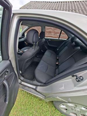 Brūns Mercedes-Benz c-230 2006 Viļņa, ar dzinēja tilpumu 2.50 L un nobraukumu 272 tūkst. km par 1300 €, foto 6 vietnē AUTOMOTO.COM.LV