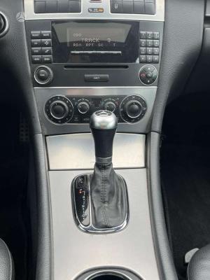 Brūns Mercedes-Benz c-230 2008 Birštonas, ar dzinēja tilpumu 2.50 L un nobraukumu 203 tūkst. km par 1600 €, foto 10 vietnē AUTOMOTO.COM.LV