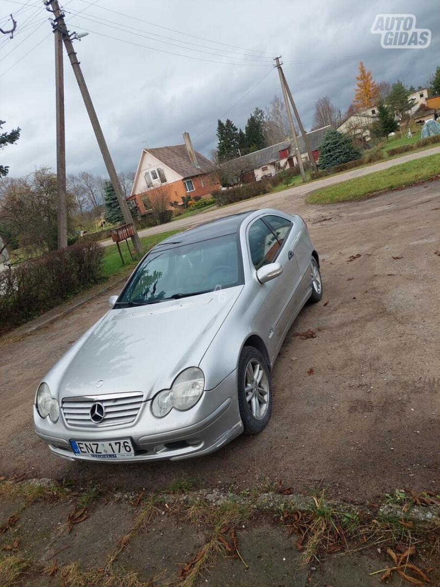 Mercedes-Benz c-230 2003 Molėtai, ar dzinēja tilpumu 2.30 L un nobraukumu 3782 tūkst. km par 900 €, foto 1 vietnē AUTOMOTO.COM.LV