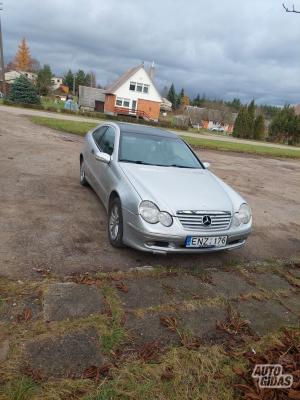 Mercedes-Benz c-230 2003 Molėtai, ar dzinēja tilpumu 2.30 L un nobraukumu 3782 tūkst. km par 900 €, foto 6 vietnē AUTOMOTO.COM.LV