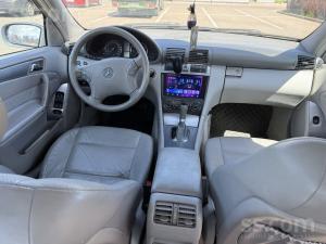 Grey Mercedes-Benz c-230 2005 in Riga, with an engine capacity of 1.80 L and mileage of 261 thousand km for 1600 €, photo 11 on AUTOMOTO.COM.LV
