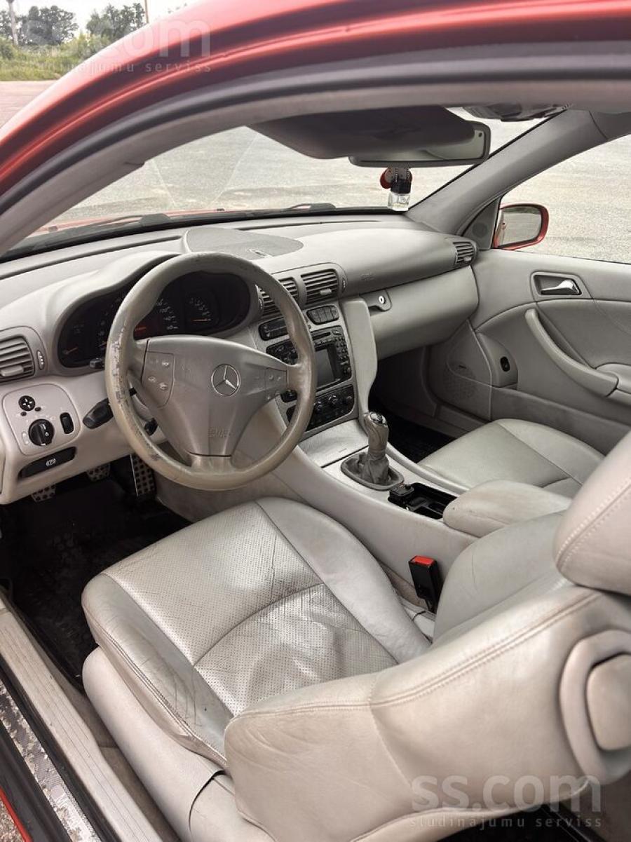 Sarkans Mercedes-Benz c-230 2003 Jelgava, ar dzinēja tilpumu 1.80 L un nobraukumu 332 tūkst. km par 950 €, foto 6 vietnē AUTOMOTO.COM.LV