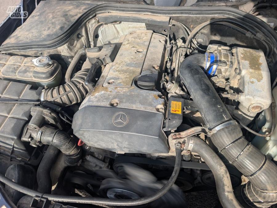 Mercedes-Benz c-230 1996 in Klaipeda, with an engine capacity of 2.30 L and mileage of 302 thousand km for 1999 €, photo 9 on AUTOMOTO.COM.LV