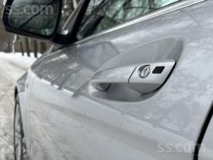 Mercedes-Benz c-230 2007 in Riga, with an engine capacity of 2.50 L and mileage of 260 thousand km for 3590 €, photo 7 on AUTOMOTO.COM.LV