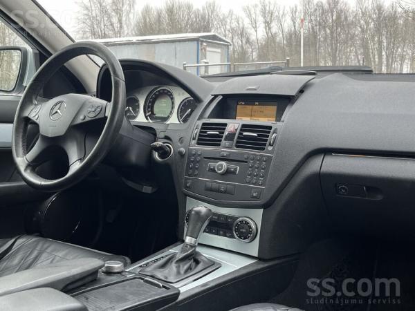 Mercedes-Benz c-230 2007 Rīga, ar dzinēja tilpumu 2.50 L un nobraukumu 260 tūkst. km par 3590 €, foto 7 vietnē AUTOMOTO.COM.LV