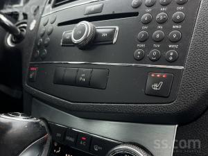Mercedes-Benz c-230 2007 in Riga, with an engine capacity of 2.50 L and mileage of 260 thousand km for 3590 €, photo 15 on AUTOMOTO.COM.LV