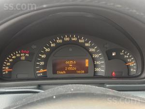 Синий Мерседес Ц 240 2003 в Рига, объемом двигателя 2.60 л и пробегом 215 тыс. км за 1490 €, фото 14 на AUTOMOTO.COM.LV