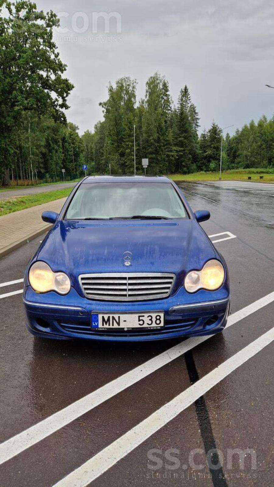 Zils Mercedes-Benz c-240 2004 Valmiera, ar dzinēja tilpumu 2.60 L un nobraukumu 0 tūkst. km par 900 €, foto 1 vietnē AUTOMOTO.COM.LV