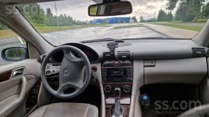 Zils Mercedes-Benz c-240 2004 Valmiera, ar dzinēja tilpumu 2.60 L un nobraukumu 0 tūkst. km par 900 €, foto 3 vietnē AUTOMOTO.COM.LV
