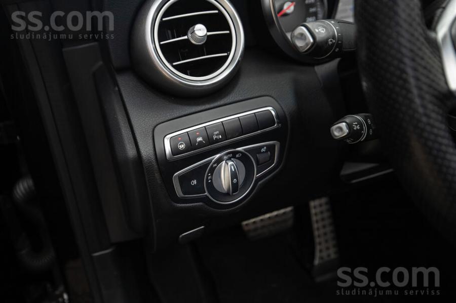 Black Mercedes-Benz C 250 2016 in Tukums, with an engine capacity of 2.20 L and mileage of 266 thousand km for 18990 €, photo 17 on AUTOMOTO.COM.LV
