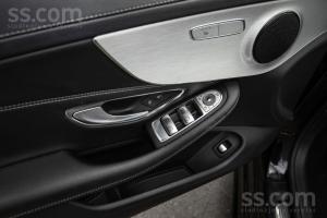 Black Mercedes-Benz C 250 2016 in Tukums, with an engine capacity of 2.20 L and mileage of 266 thousand km for 18990 €, photo 18 on AUTOMOTO.COM.LV
