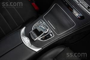 Black Mercedes-Benz C 250 2016 in Tukums, with an engine capacity of 2.20 L and mileage of 266 thousand km for 18990 €, photo 22 on AUTOMOTO.COM.LV