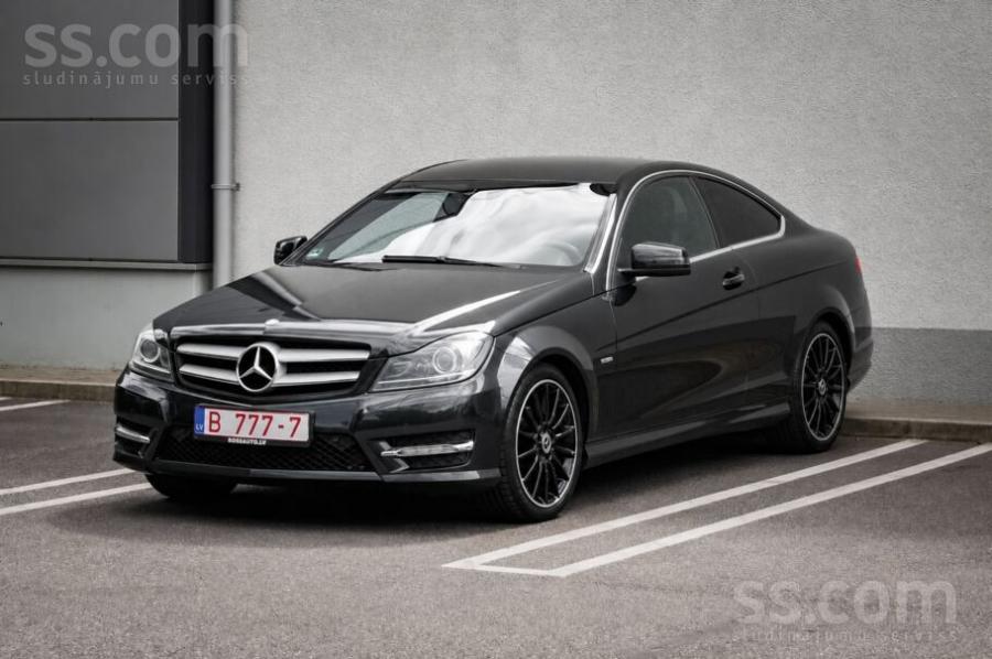 Black Mercedes-Benz C 250 2011 in Riga, with an engine capacity of 2.20 L and mileage of 233 thousand km for 9350 €, photo 1 on AUTOMOTO.COM.LV