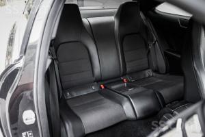 Black Mercedes-Benz C 250 2011 in Riga, with an engine capacity of 2.20 L and mileage of 233 thousand km for 9350 €, photo 12 on AUTOMOTO.COM.LV
