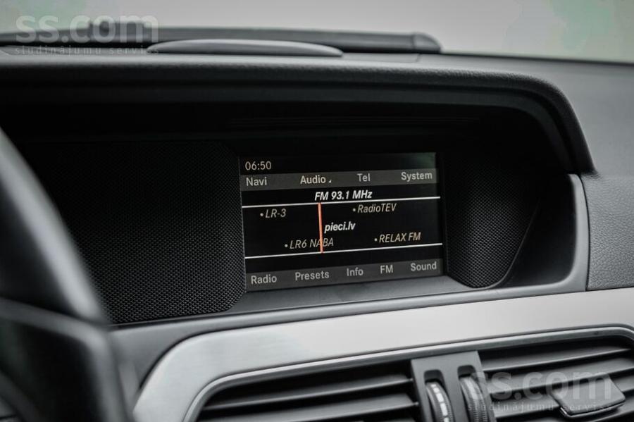 Black Mercedes-Benz C 250 2011 in Riga, with an engine capacity of 2.20 L and mileage of 233 thousand km for 9350 €, photo 23 on AUTOMOTO.COM.LV