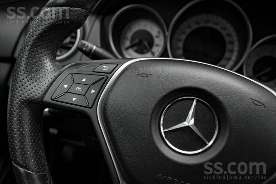 Black Mercedes-Benz C 250 2011 in Riga, with an engine capacity of 2.20 L and mileage of 238 thousand km for 9950 €, photo 20 on AUTOMOTO.COM.LV